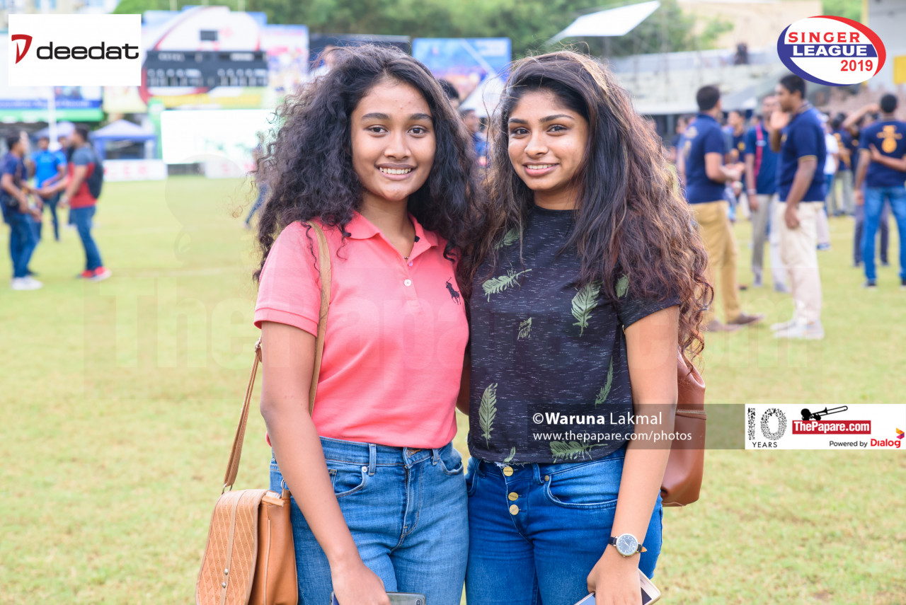 Fan Photos: Royal College vs Isipathana College | Schools Rugby League ...