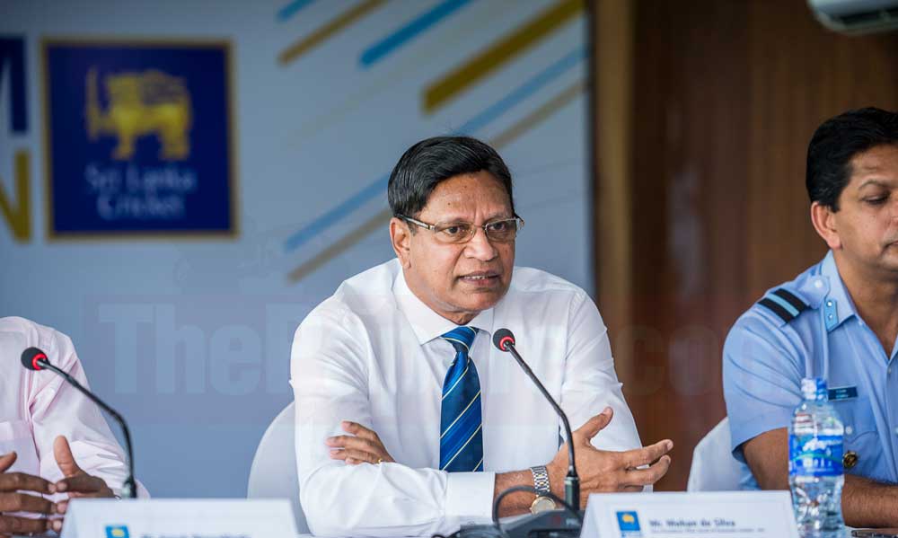 Video - සුමතිපාලගේ වැඩපිළිවෙළ ඉදිරියට අරගෙන යනවා - මොහාන් ද සිල්වා