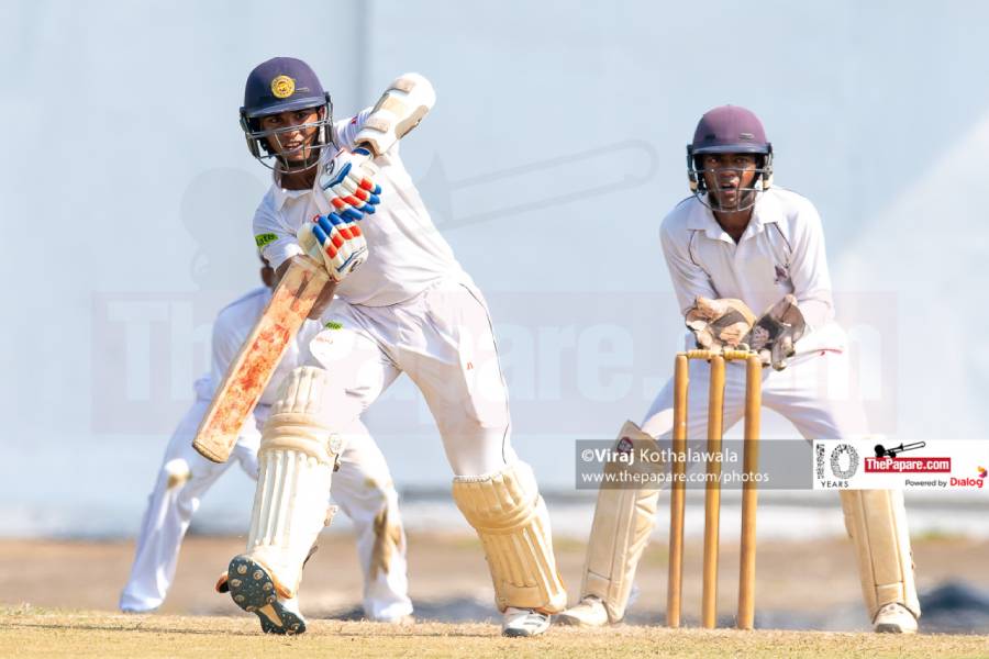 Video - Ravindu De Silva's double-century against Nalanda