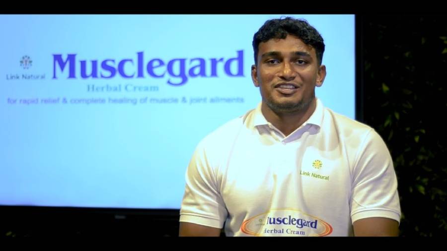 WATCH - Naveen Marasinghe with Link Natural wishes all the very best ...