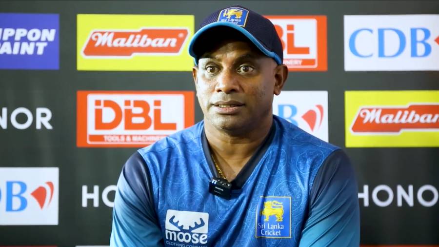 WATCH - "වෙනස්කම් සිදු කළේ තණතීරුවට ගැළපෙන හොඳම 11 ගේන්න" - සනත් ...