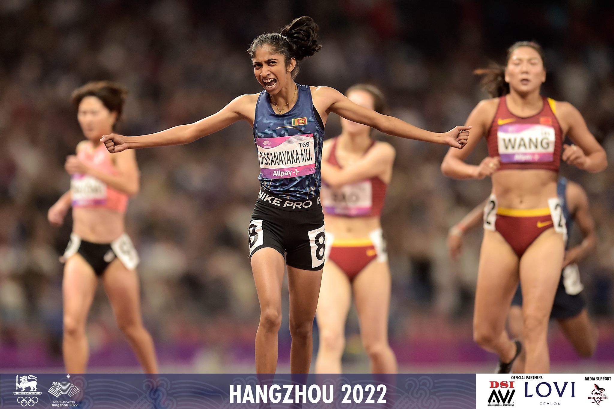 இலங்கைக்கு பெருமை சேர்த்த தங்க மகள் தருஷி